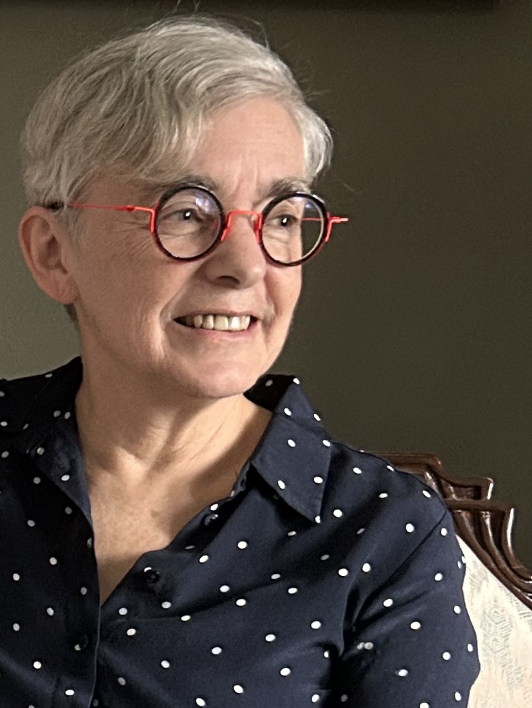 Bio – Victoria Freeman